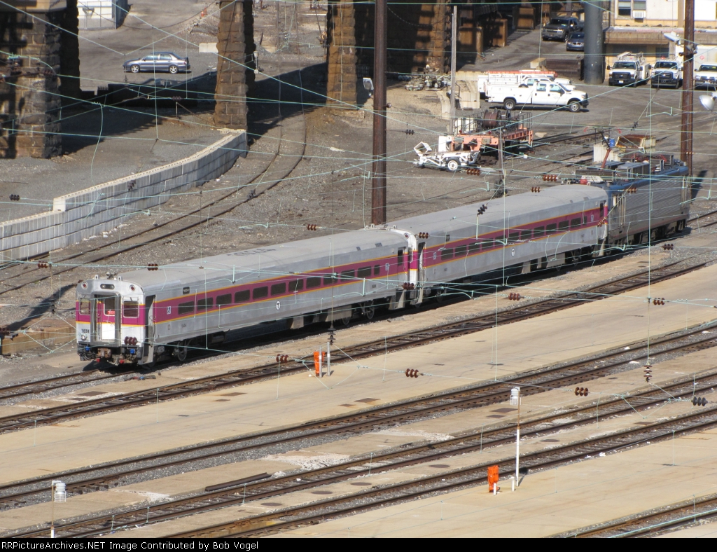 MBTA 1634 and 1607